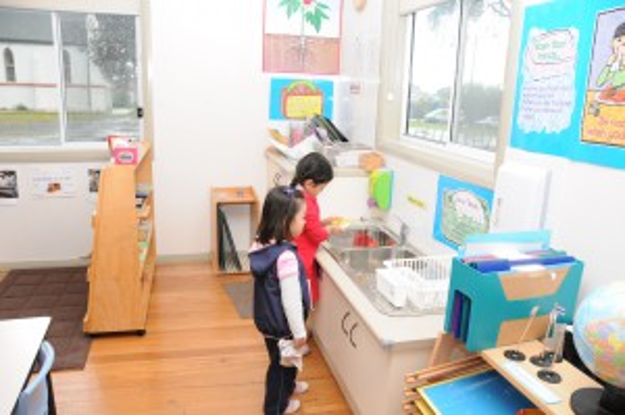 Our Program – Montessori Kindergarten